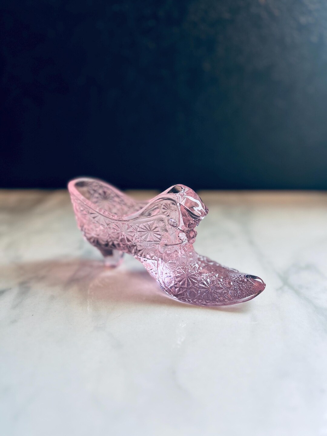 Fenton Art Glass Light Pink Daisy Button Design Pattern Cat Head ...