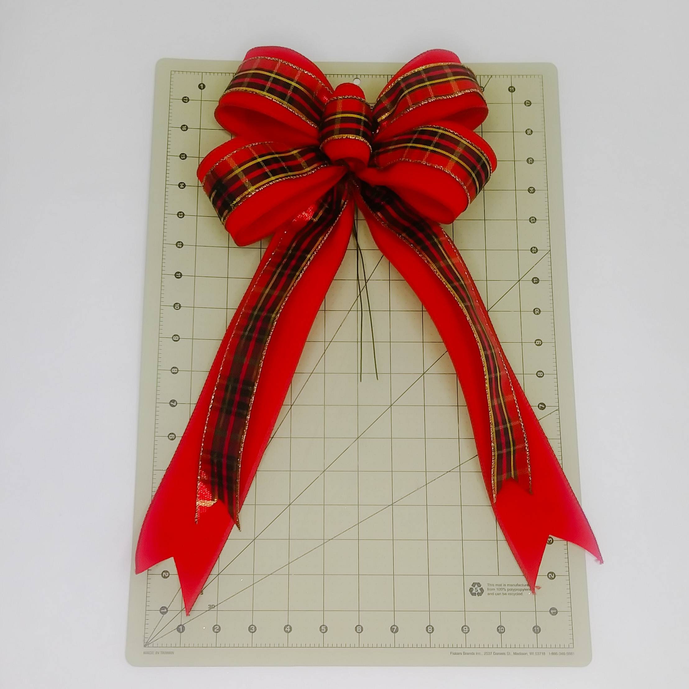 Christmas Bow Wreath Bow Traditional Red Velvet With Plaid Etsy