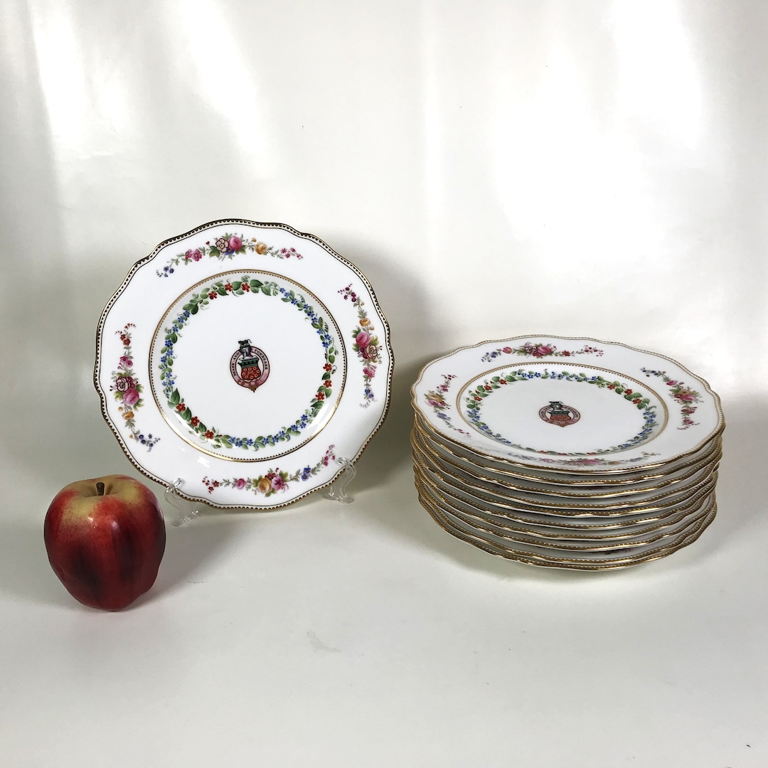 Set of 11 Mid 1800s Hand Painted Copeland Plates With Coat of Arms ...