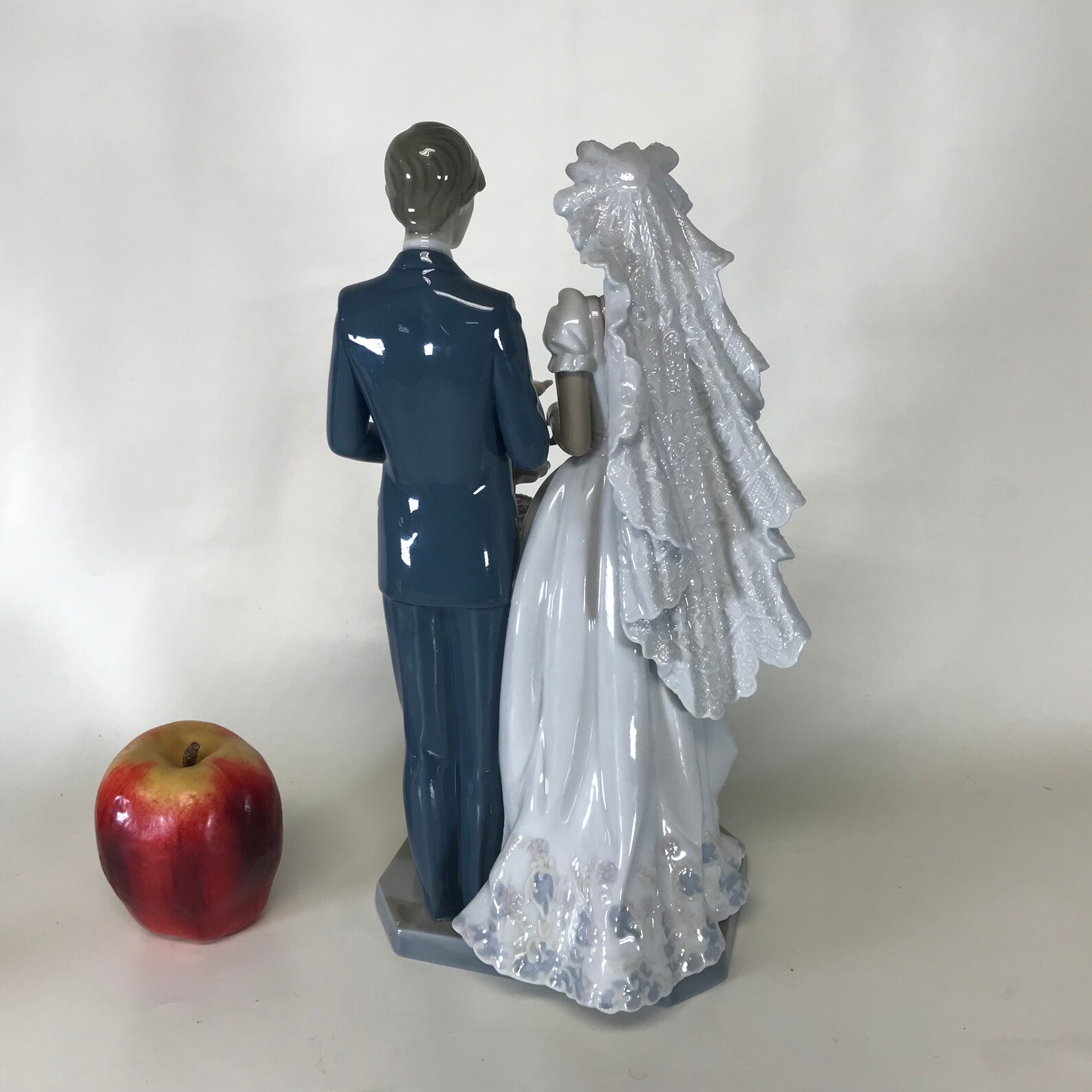 Large 13" Lladro Figurine #5587 Wedding Cake, Bride and Groom - Etsy