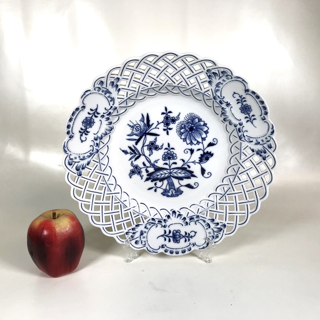 Meissen Blue Onion Crossed Sword Mark Serving Plate - Etsy