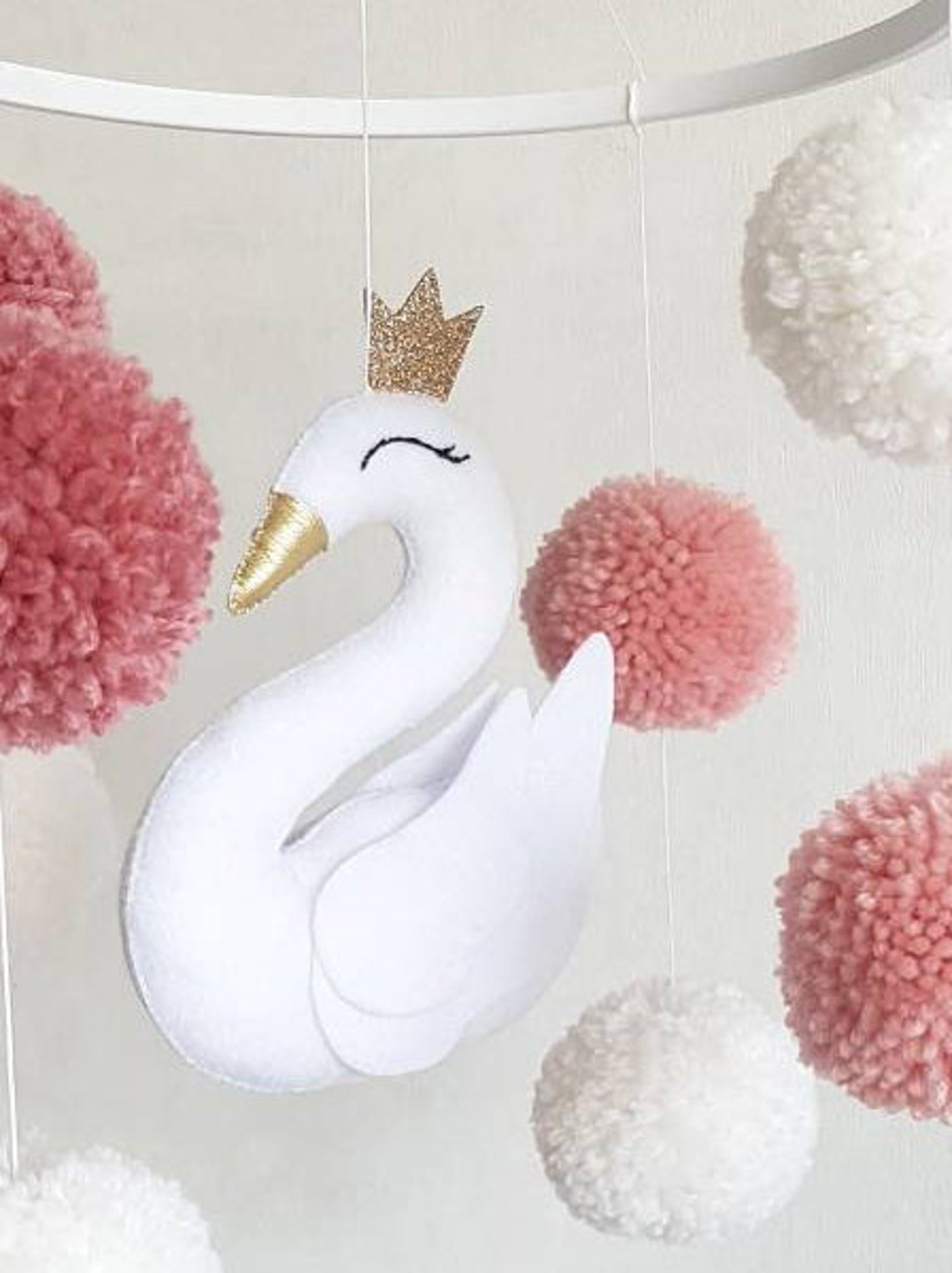 Swan Nursery Baby Shower Gift Swan Baby Mobile White Swan Decor - Etsy