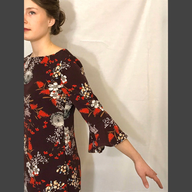 Pretty Date Night Dress in Burgundy Floral Print With Jewel Neckline ...