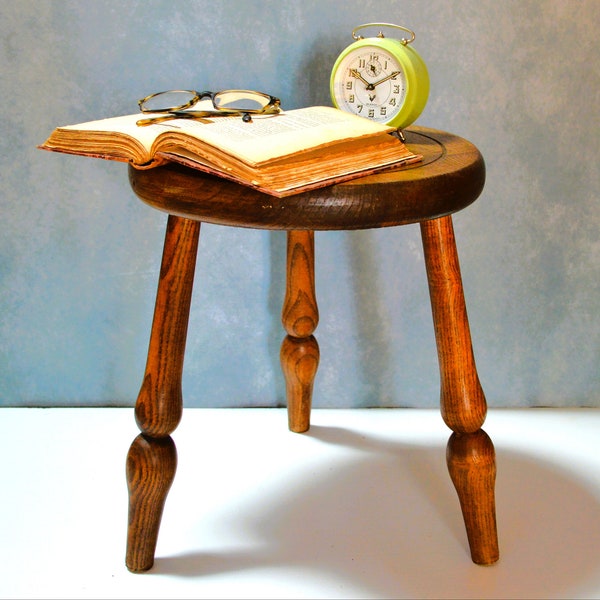 Farmhouse Bedside Table - Etsy
