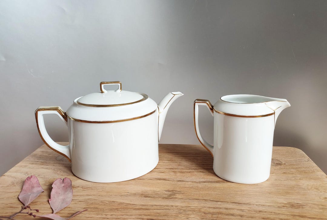 Art Nouveau SET Teapot 1.2 Liters and Milk Jug OVAL Simple in White ...