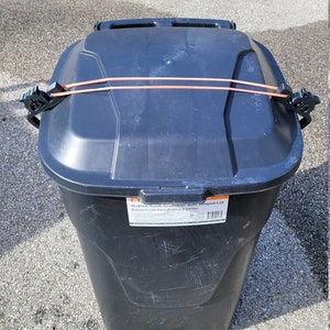 Lock for Garbage Can - Critter Control - Raccoon Lock - Trash Can Lock ...