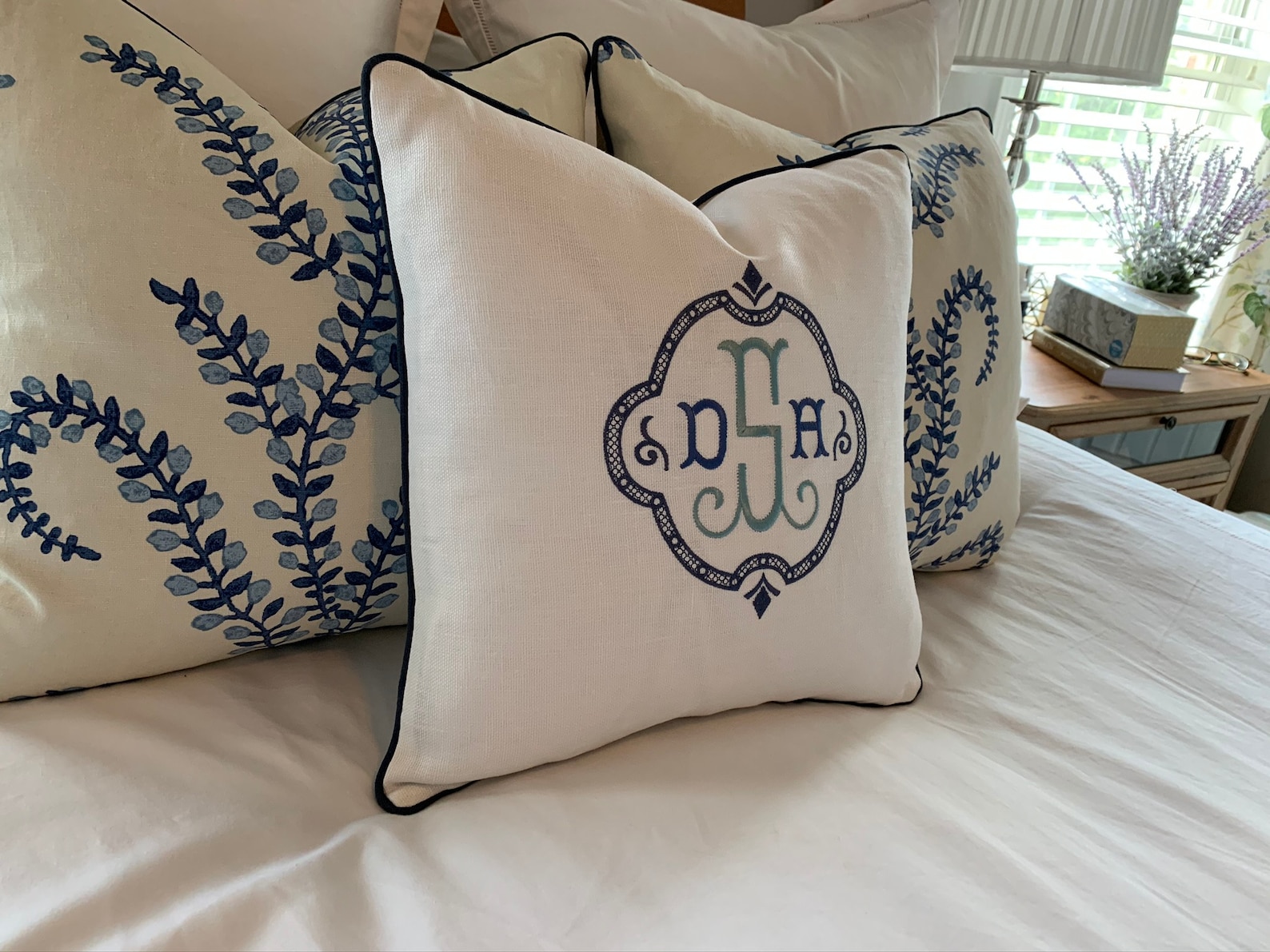 Large Monogram Pillow Cover-embroidered Pillow-personalized Pillow ...
