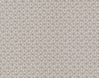 My Summer House by Bunny Hill Designs for Moda Fabrics Meadowsweet 3045-14 Blush 1/2 Yard ...