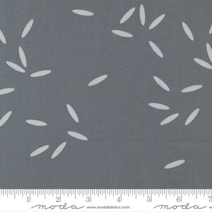 FILIGREE by Zen Chic for Moda Fabrics Rice 1812-16 Graphite 1/2 Yard ...