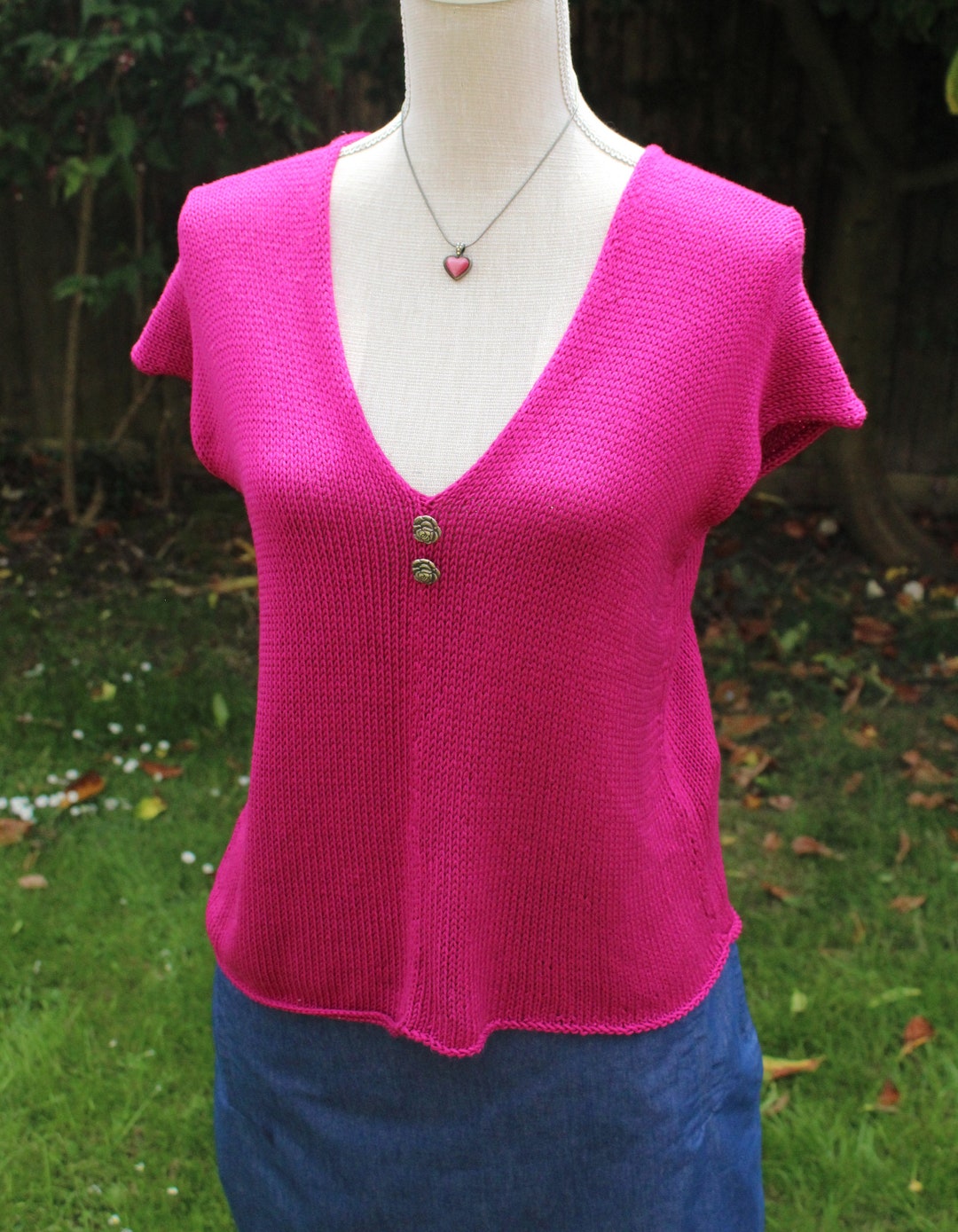 Pdf Download, Machine Knitting Pattern, Isabella ~ Woman's V-neck Top ...