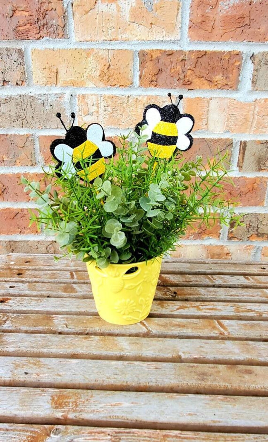 Bee Floral Arrangement, Yellow Ceramic Vase, Spring Decor - Etsy