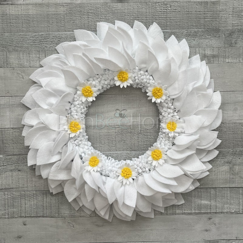 Daisy Wreath - Etsy