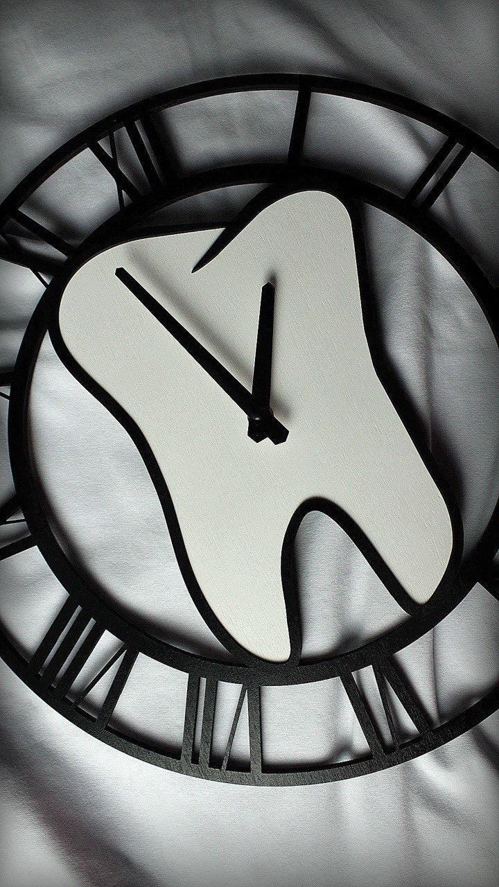 Tooth Clock: Personalized Wooden Dentist Office Decor - Etsy