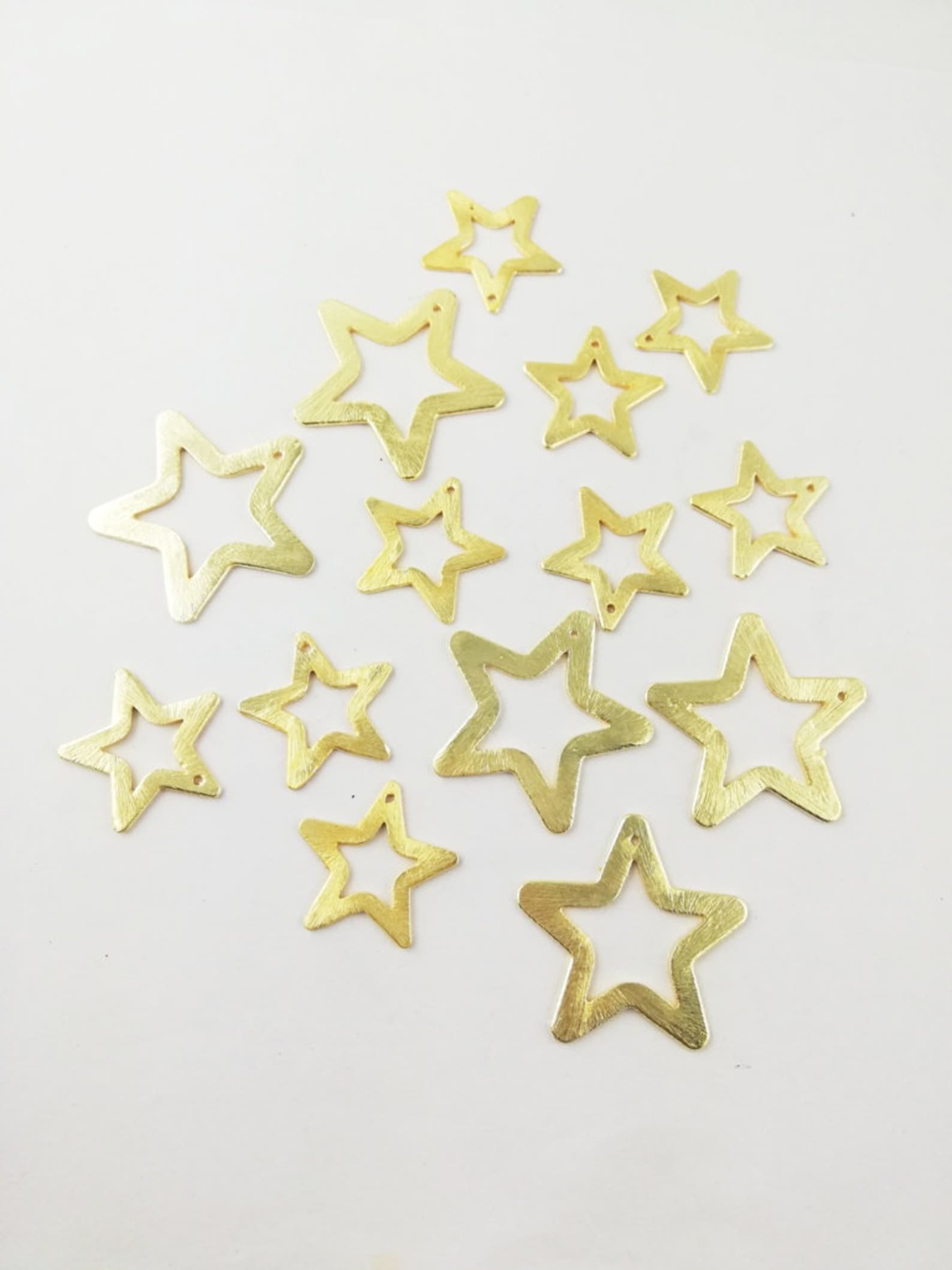 5 Piece Set of Brushed Gold Plated Star Charms, Metal Jewelry Findings ...