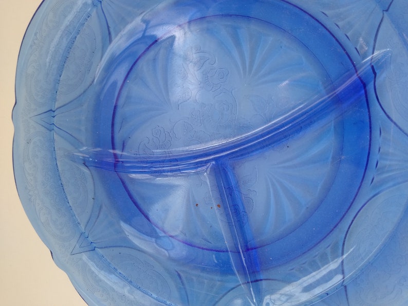 Cobalt Blue Depression Glass "royal Lace" Grill Plate 9.75"' - Etsy