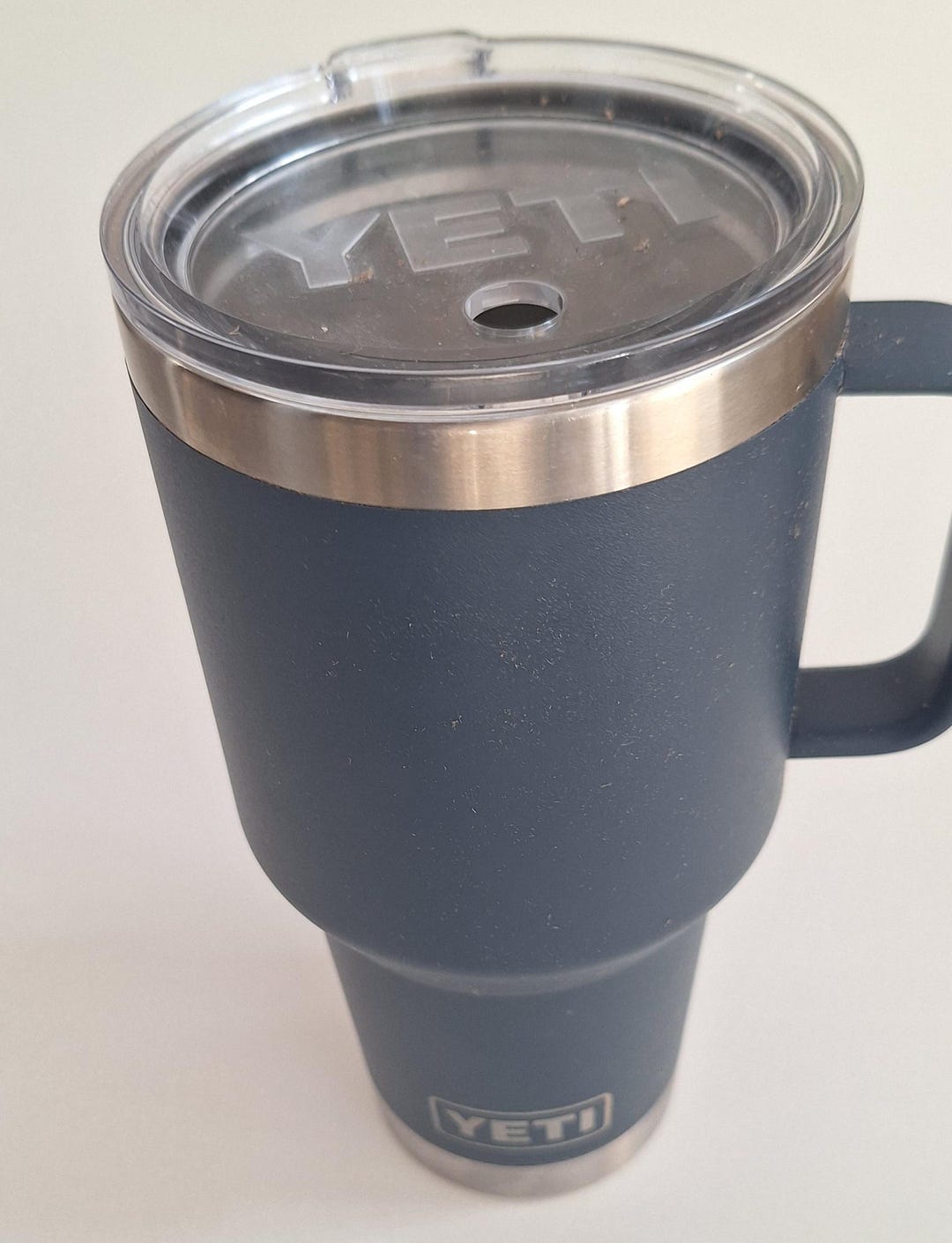 Yeti Rambler Blue Stainless Steel 20 Oz. With Magslide Top Thermal Cup ...
