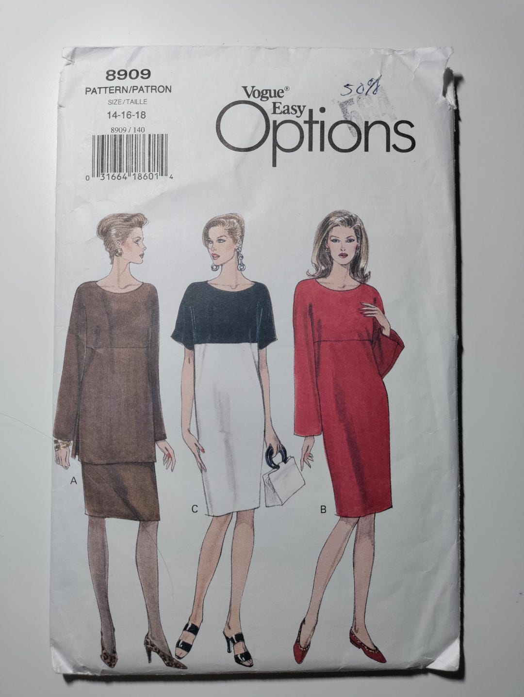 Vogue Easy Options 8909 Loose Fitting Dress, Tunic and Skirt, Sizes 14 ...