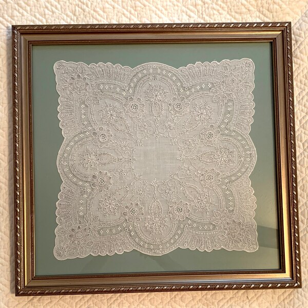 Vintage Handkerchief - Etsy