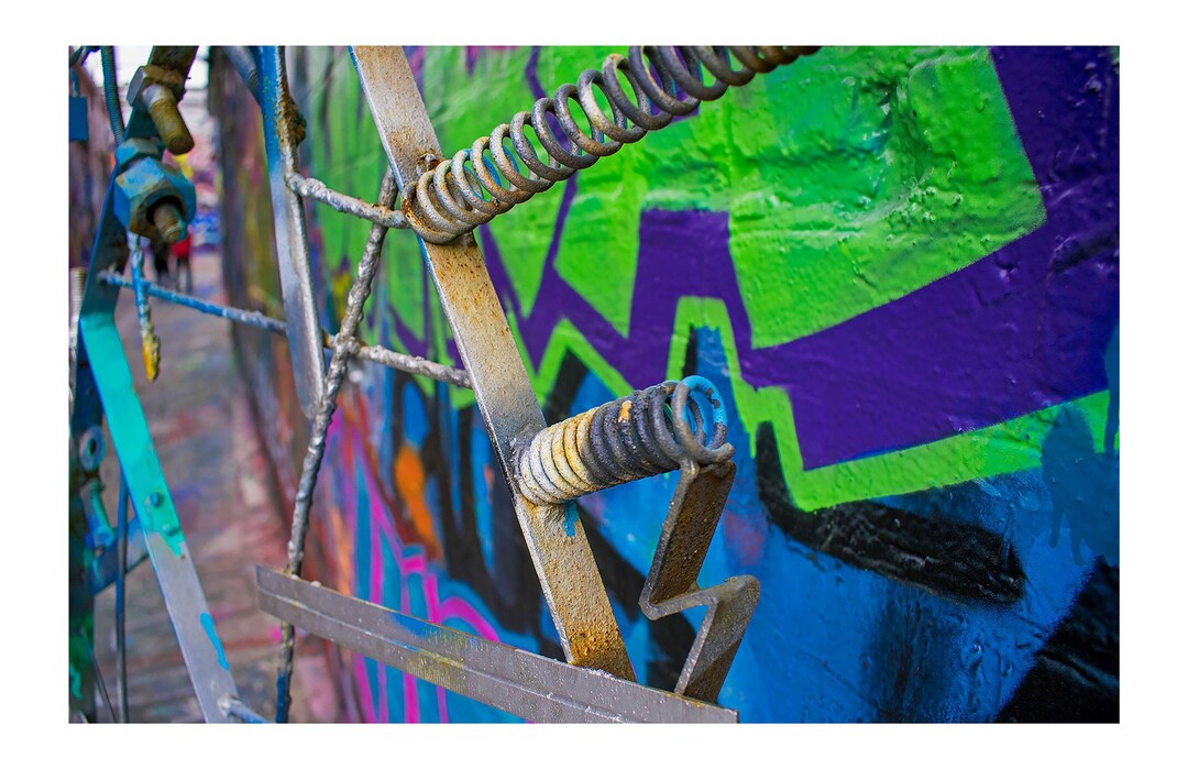 Photo Print | Graffiti Alley Gate - Etsy
