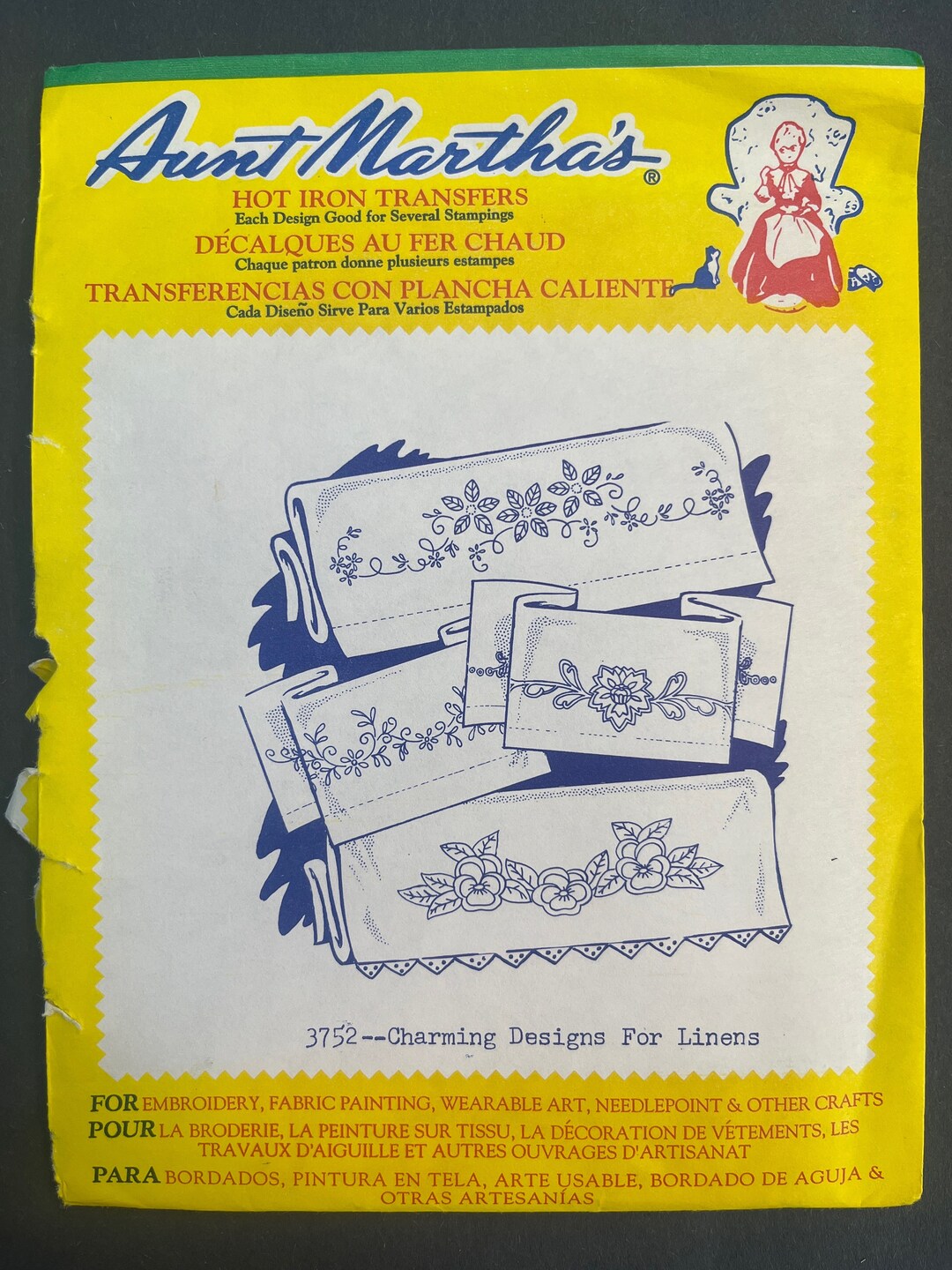 Iron Transfers for Embroidery Fabric Painting Needlepoint Crafts Aunt ...