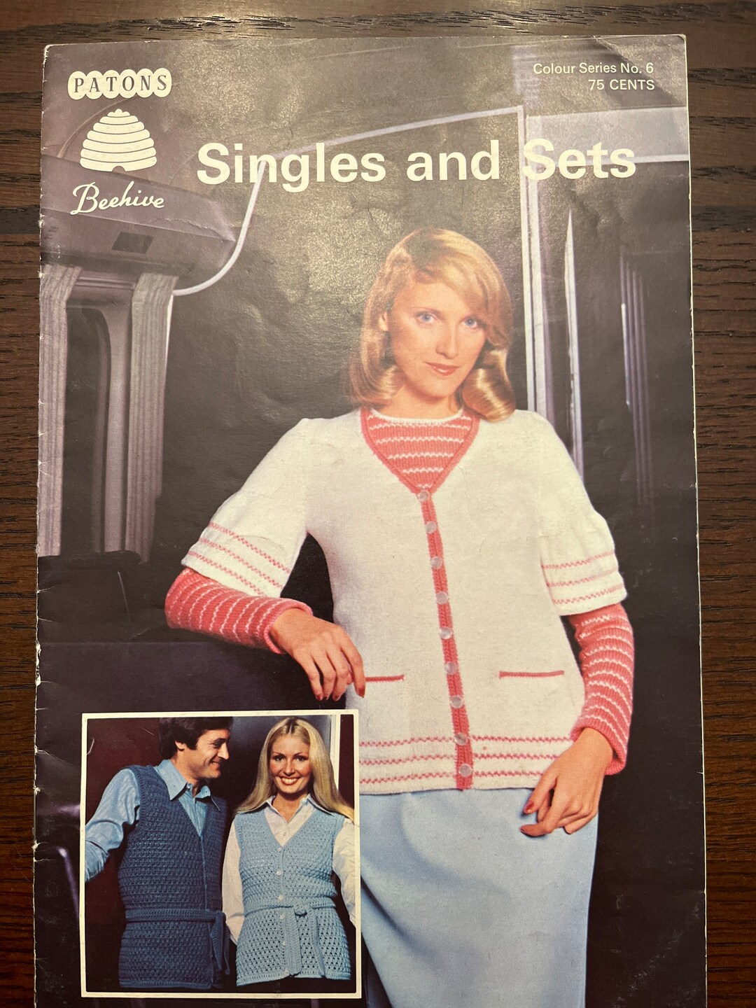 Patons Colour Series No 6 Beehive Book Womens Mens Cardigans Pullover ...