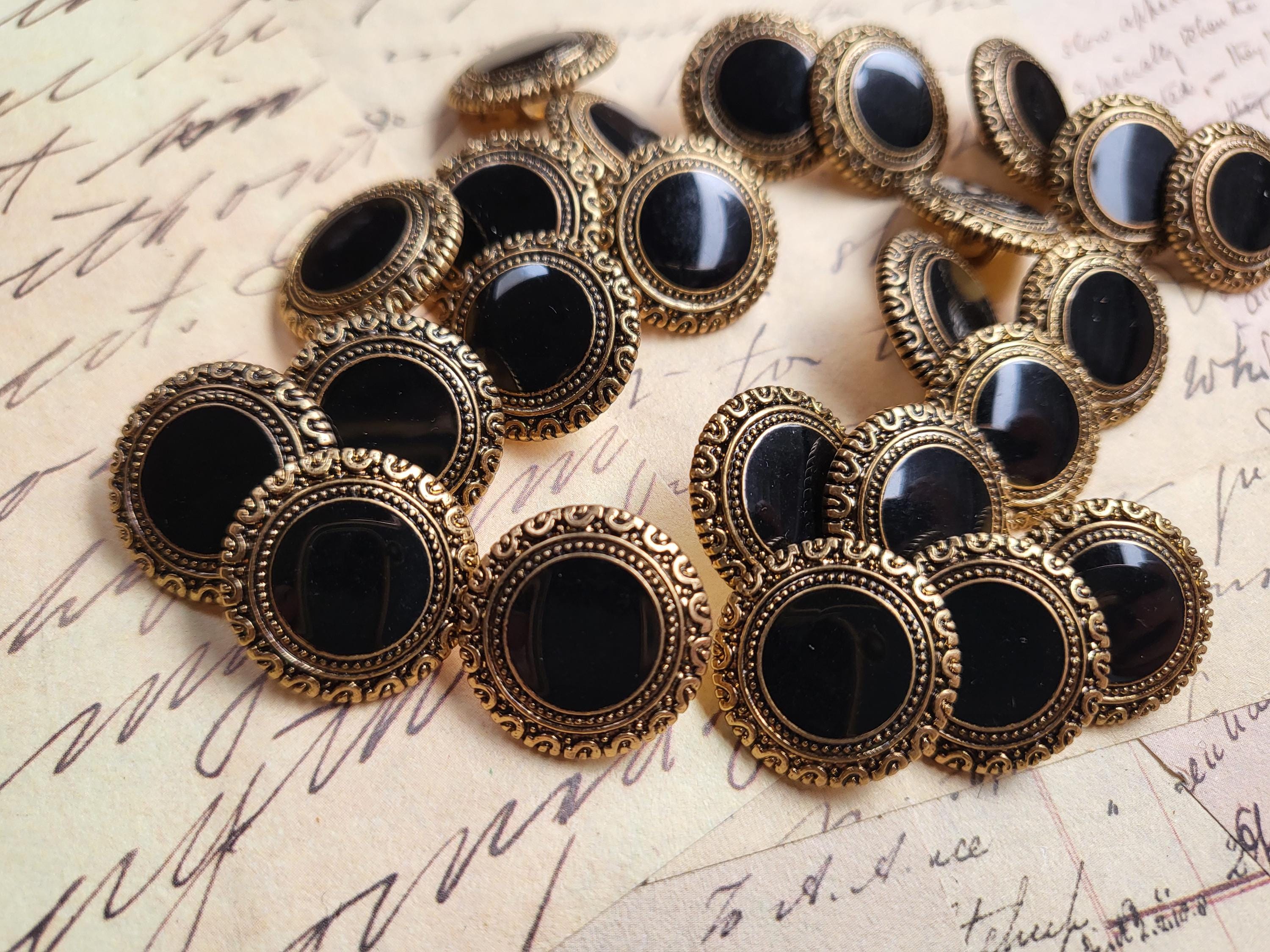 Fancy black buttons store
