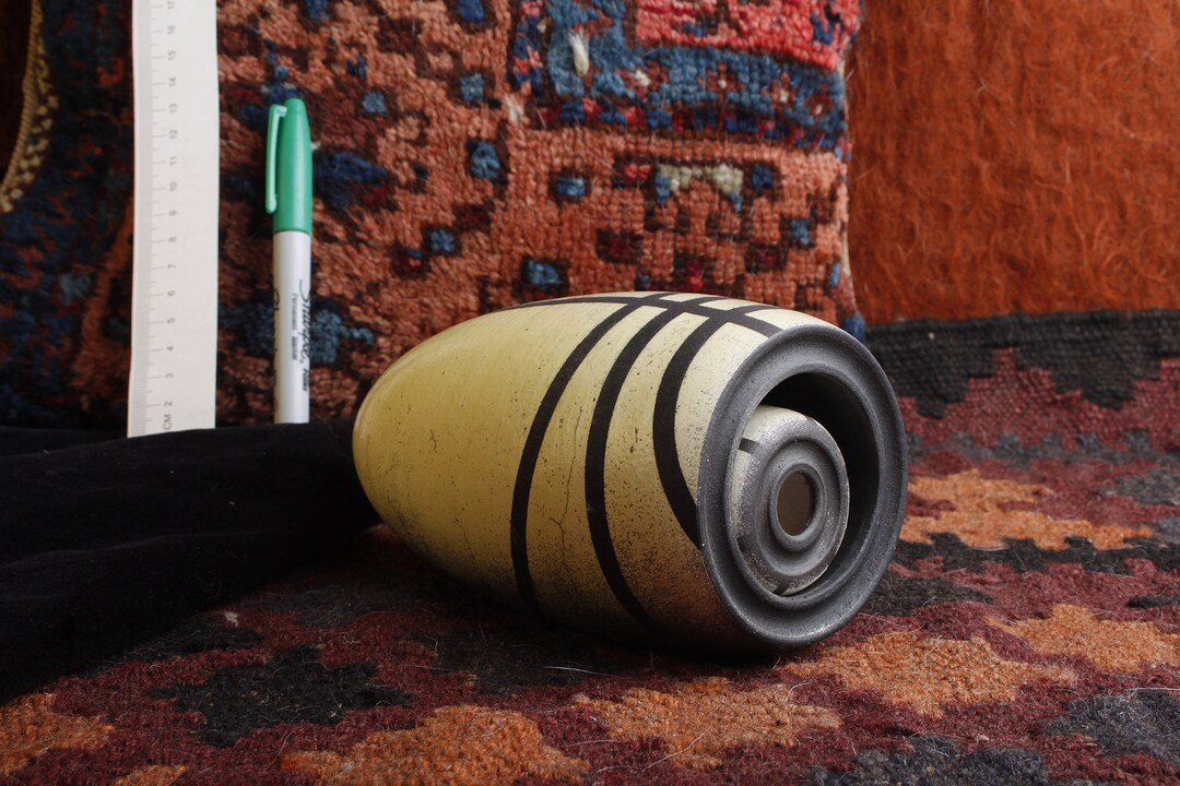 Raku Rocket Racing Squid Pale Yellow - Etsy