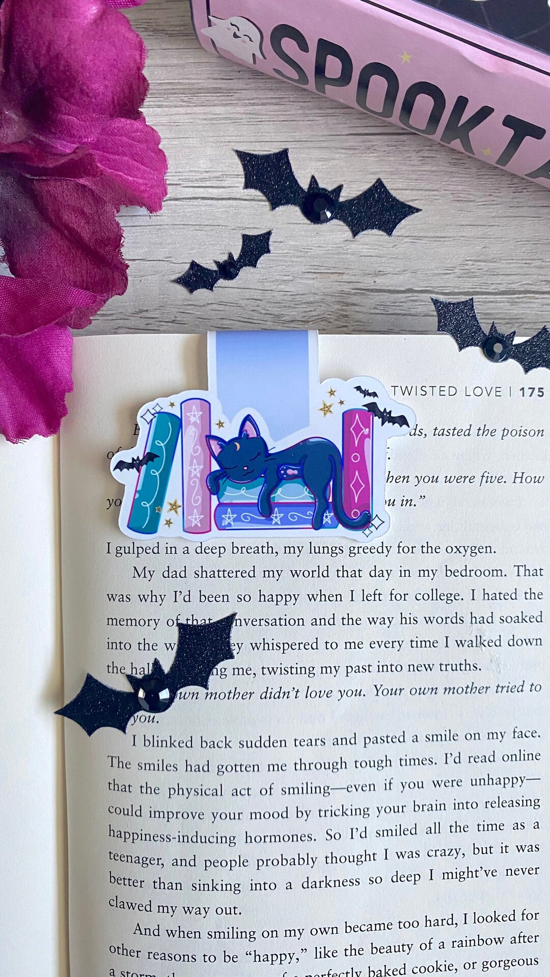 Spooky Bookstack Magnetic Bookmark: Witchy Halloween Reader Gift - Etsy