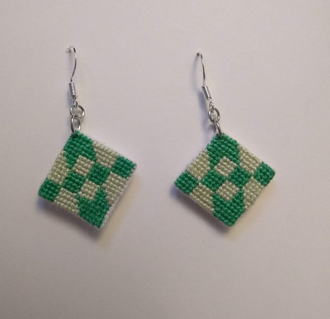 Road to Oklahoma Quilt Block Cross Stitch Earrings - Etsy