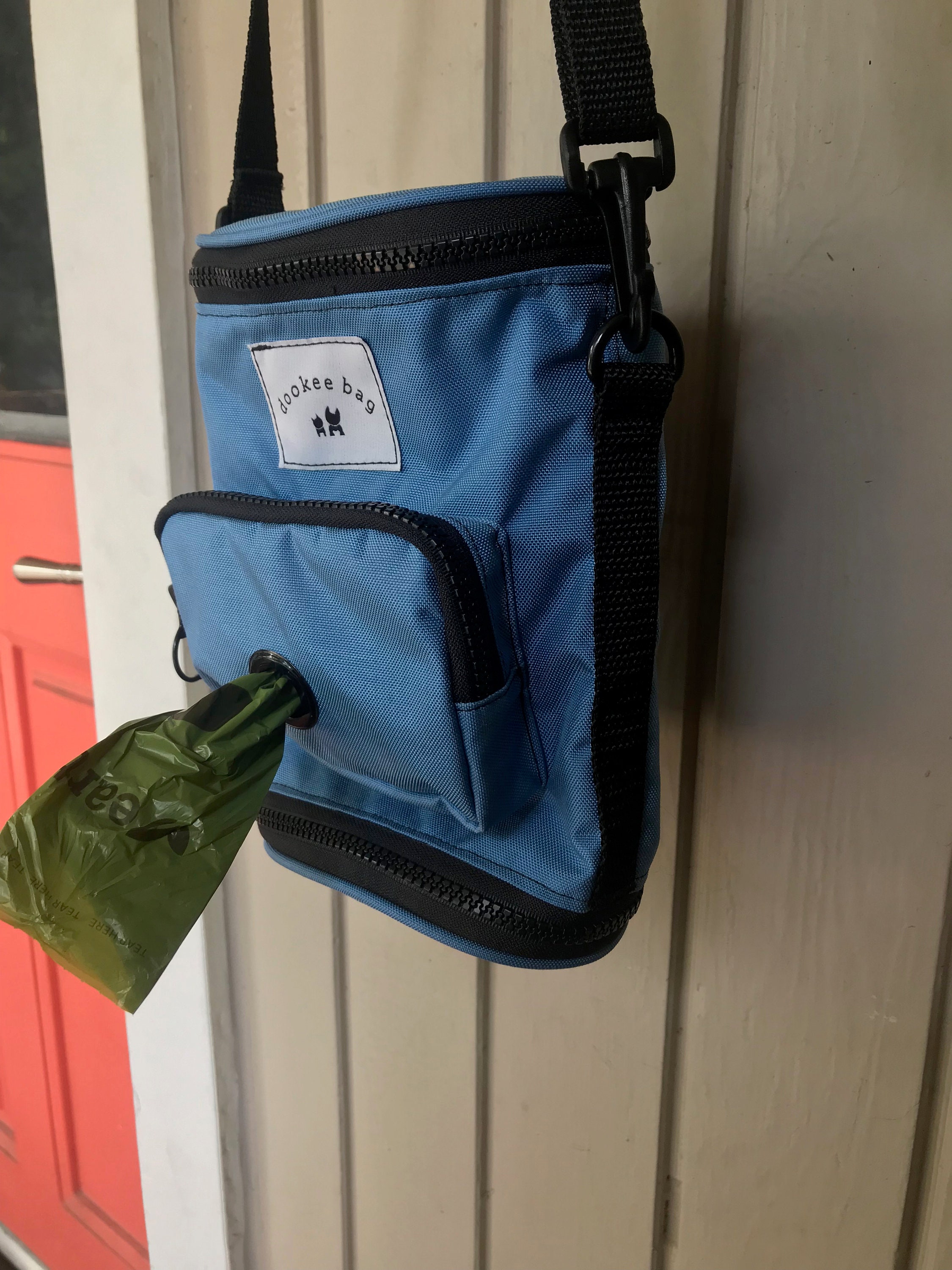 Dookee Bag, Dog Poop Carrier, Poop Disposal Bag, Dog Poop Dispenser ...