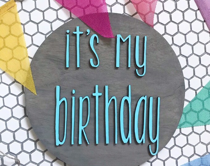 Round Wood Birthday Sign; Custom Birthday Sign; 3D; Laser Cut; Happy ...