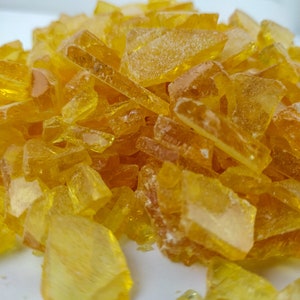 Premium Quality Pine Resin/ Colophony, Gum Rosin, 100% Pure, Flakes, WW ...