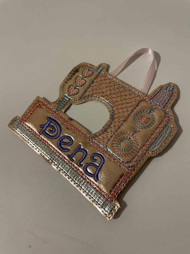 Sewing Machine Name Tag Embroidery Design for Embroidery Leather ...