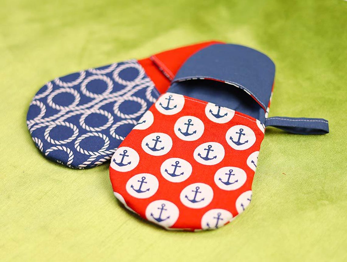 Mini Oven Mitts Sewing Pattern + Tutorial, Mini Oven Mitt Pattern ...