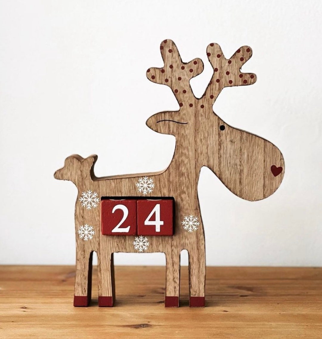Wooden Reindeer Advent Calendar / Christmas Count Down / Christmas ...