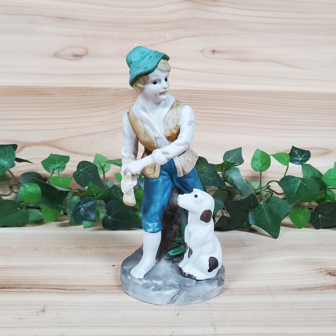Vintage Figurine by ARDCO Old World Lad/bugler Boy Holding Bugle W ...
