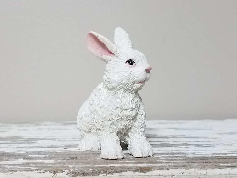 Vintage Sitting White Rabbit Resin Figurine Pet Bunny Replica ...