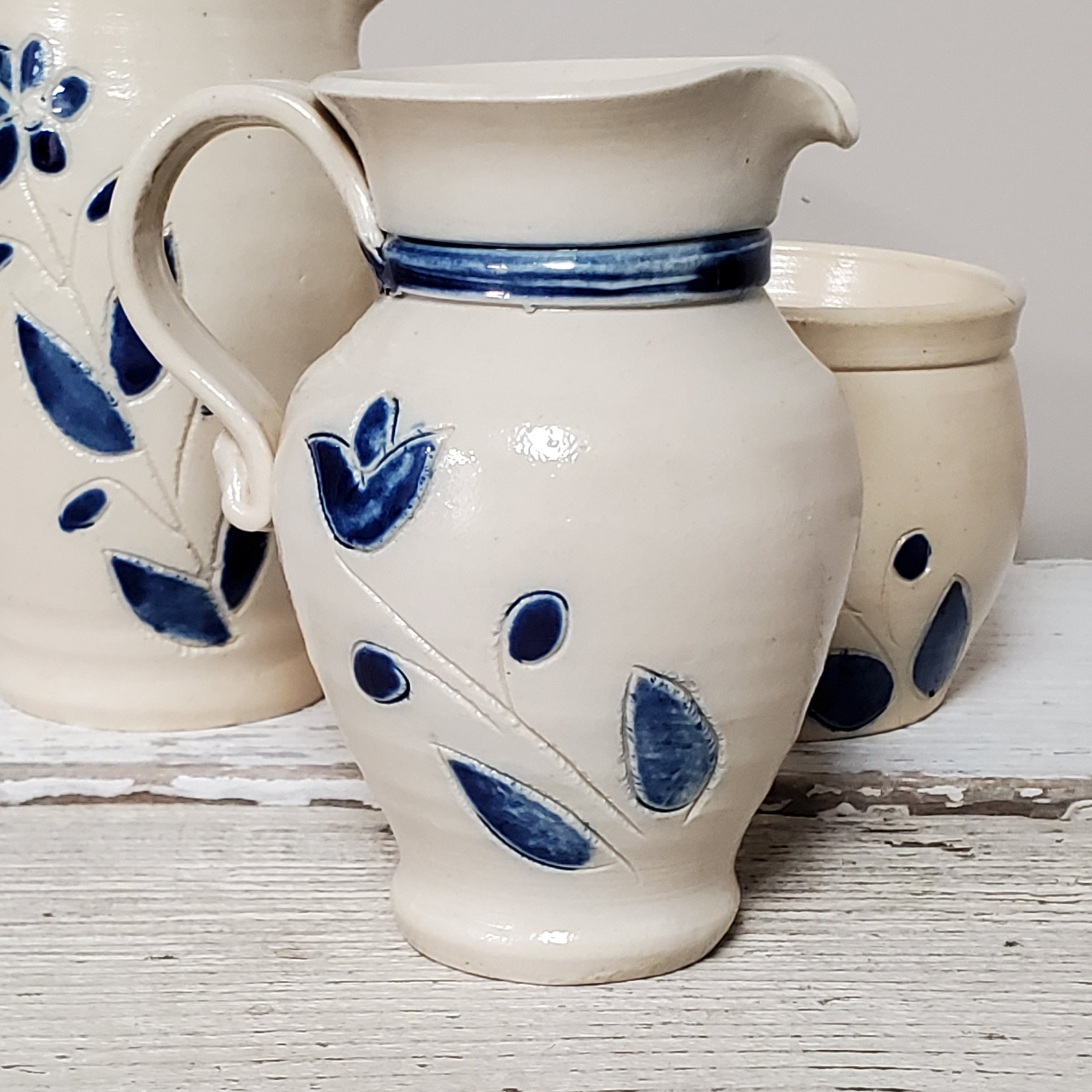 Vintage Miniature Pottery Set WILLIAMSBURG POTTERY Pitchers X 2 ...
