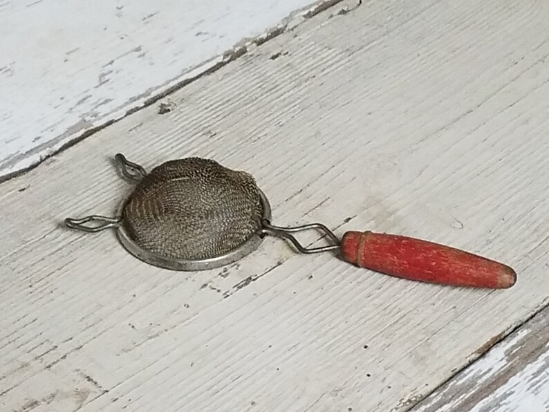 Vintage Small Strainer Red Wooden Handle Country Rustic - Etsy