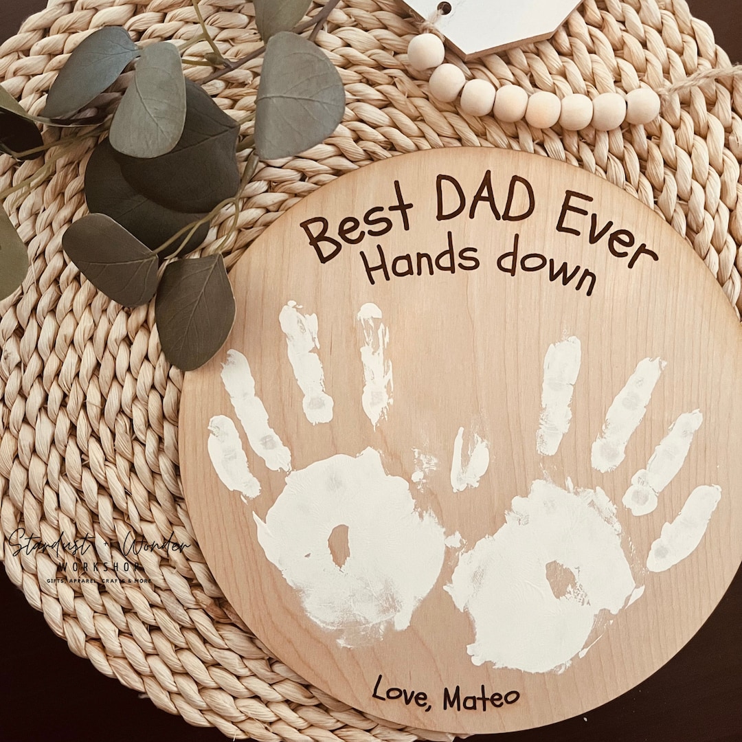 DIY Handprint Sign for Fathers Day, Personalized Handprint Wood Sign ...