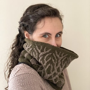 Cowl Knitting Patternlord of the Rings Inspired Cable Colorwork With a ...