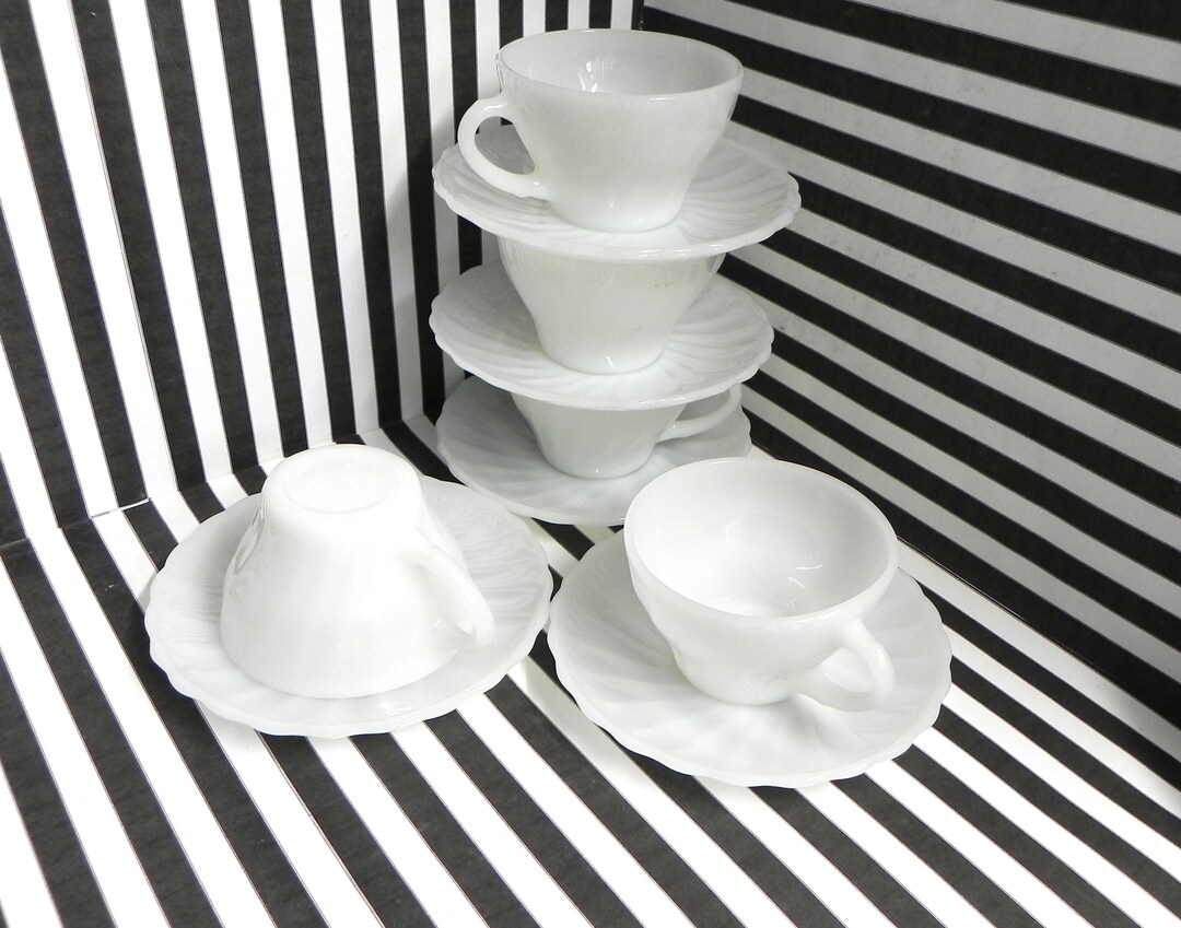 Vintage White Pyrex Cups and Saucers. Suburbia by Anchor Hocking - Etsy