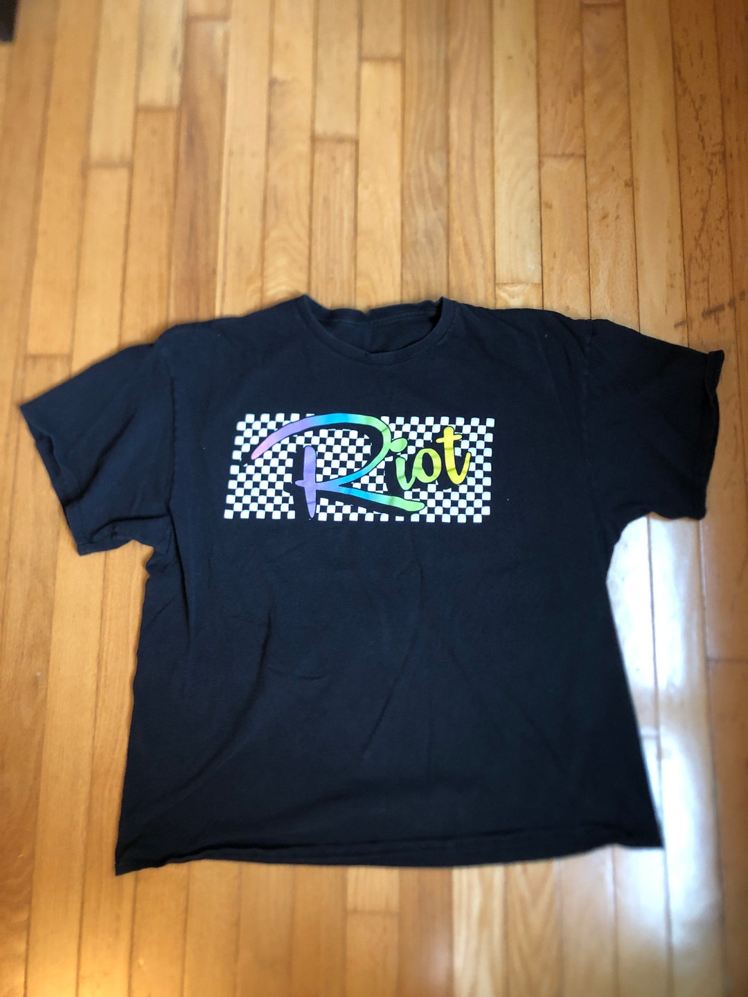 Vintage “riot” Tshirt - Etsy