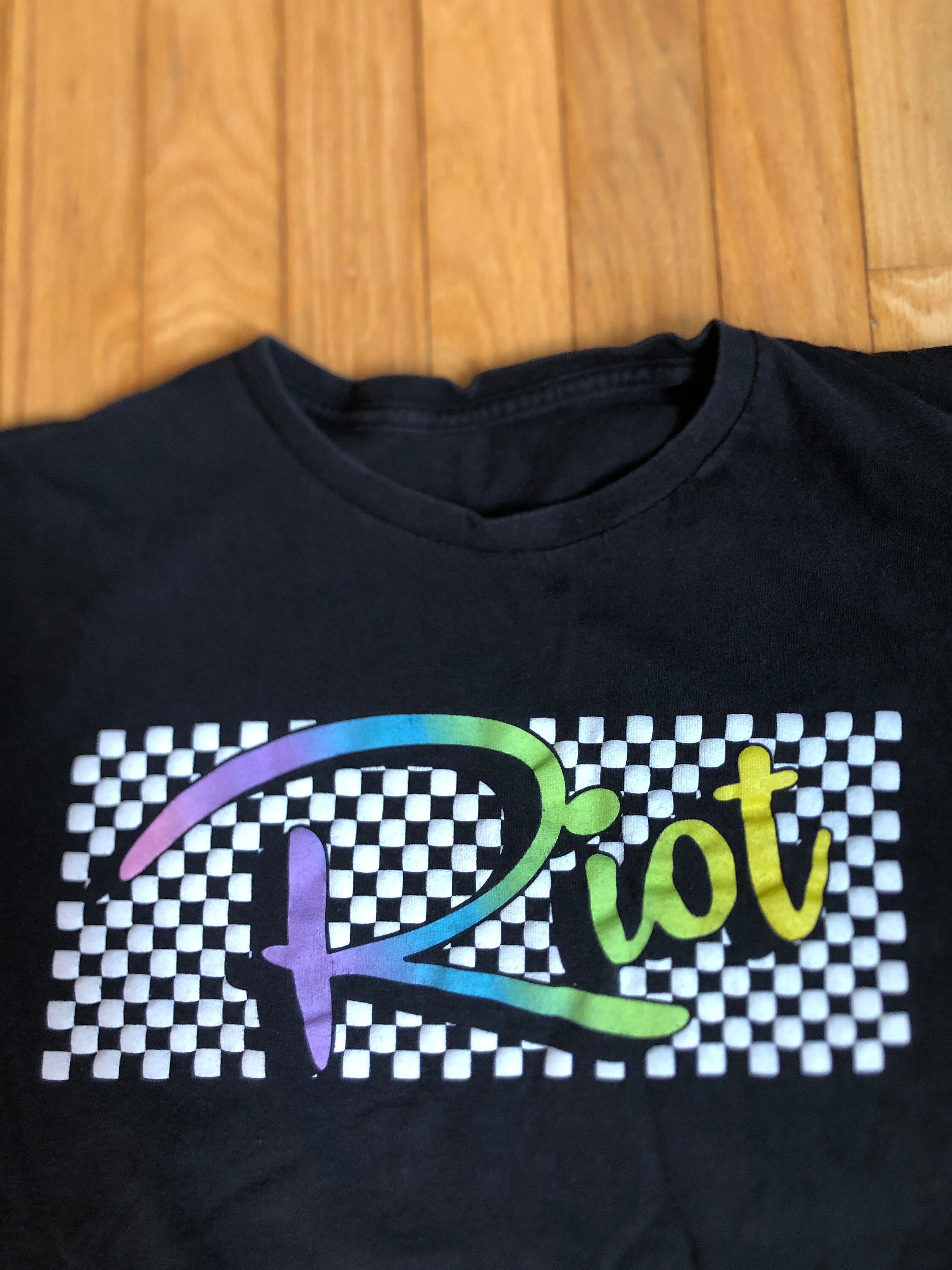 Vintage “riot” Tshirt - Etsy