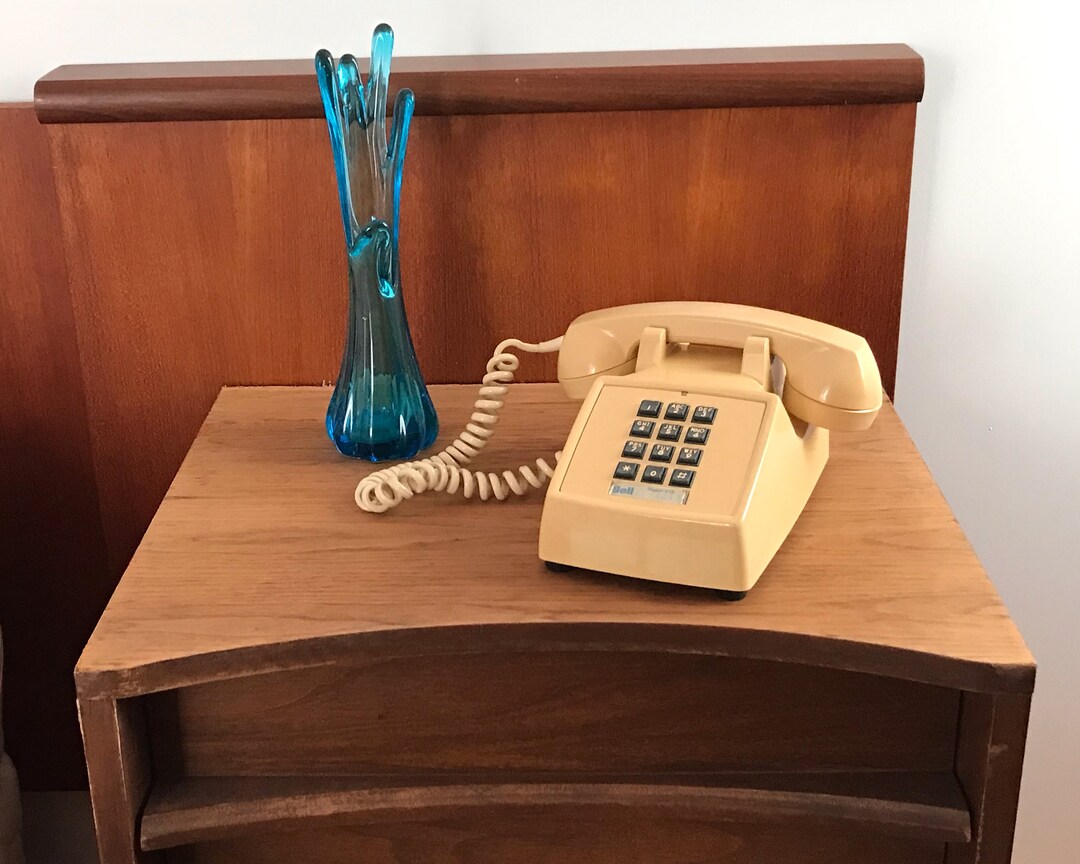 Vintage Beige Touch Tone Phone NT-2500 Desk Telephone for - Etsy