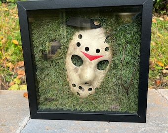 Friday the 13th Display Case Custom Collectible Jason Voorhees Mask ...