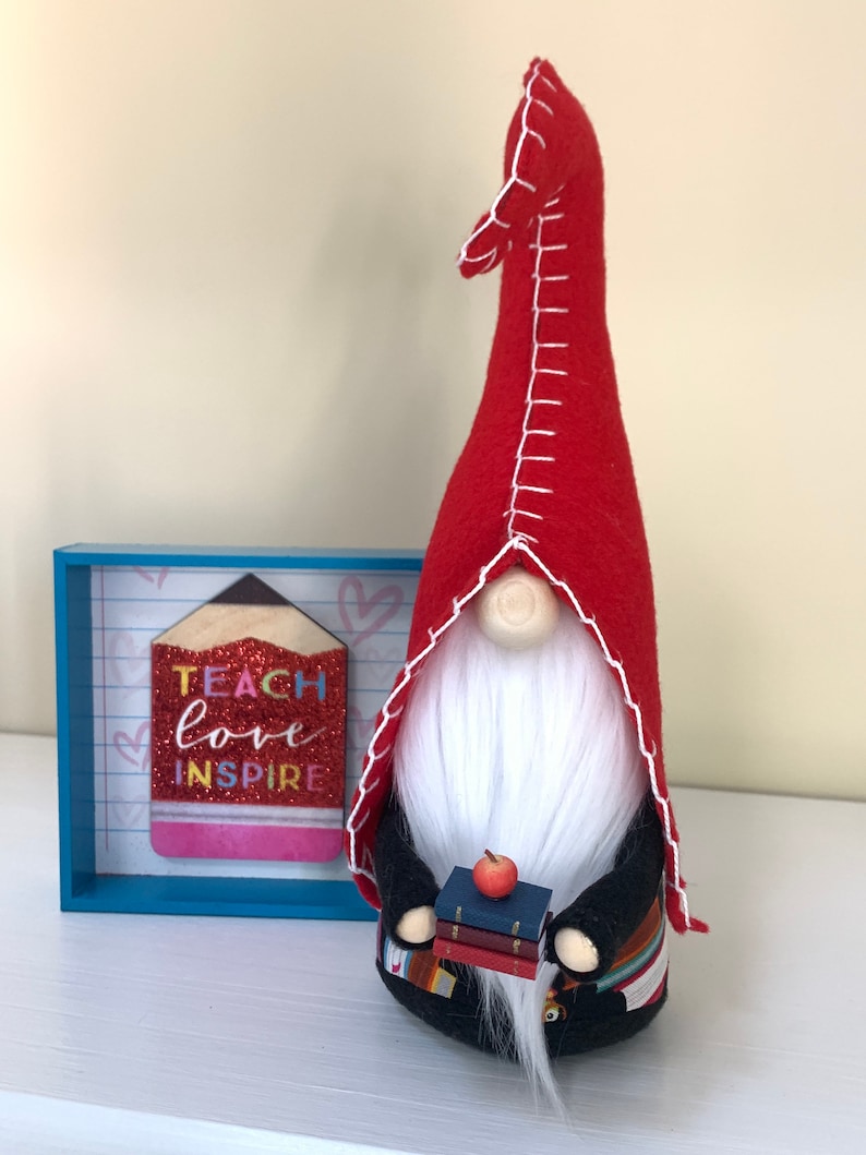 Teacher Gnome/ Teacher Appreciation/ Bookworm - Etsy
