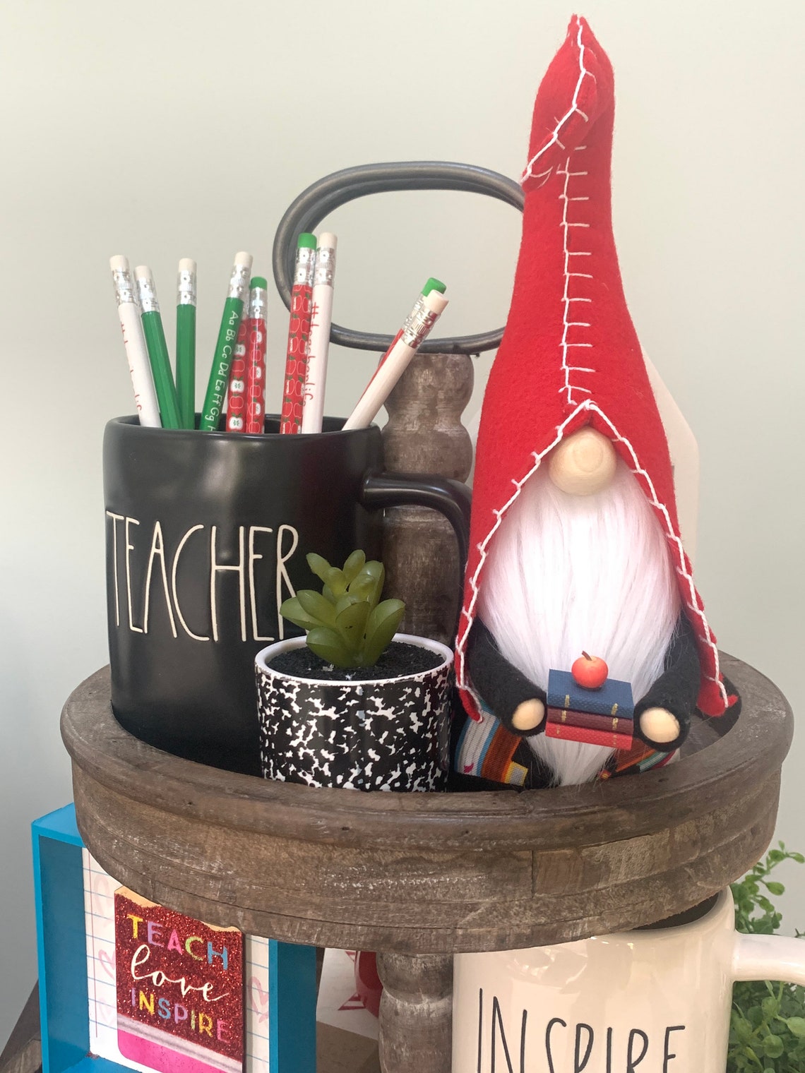 Teacher Gnome/ Teacher Appreciation/ Bookworm - Etsy