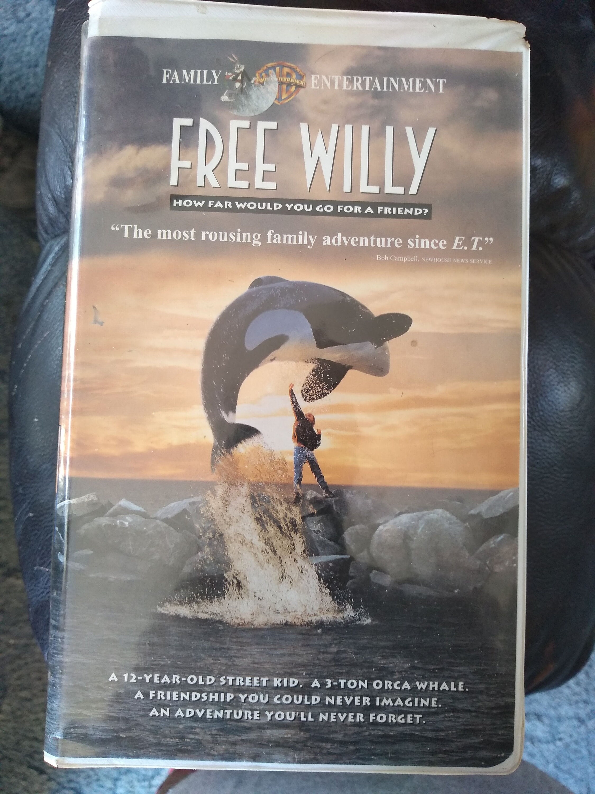 Free Willy Vhs Previews