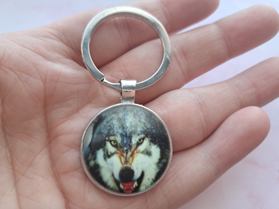 Wolf Keyring, Glow in the Dark Keyring, Car Keychain for Women, Wolf ...